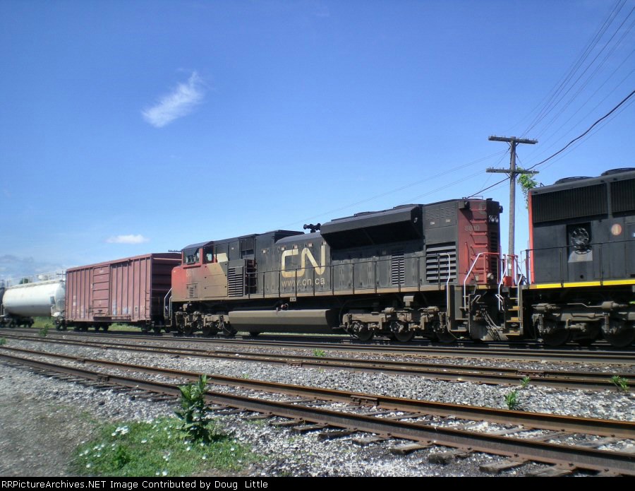 CN 8810